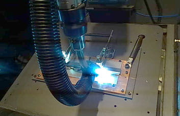 Schweißrauchabsaugung | Schweißen und Brennschneiden | Nederman